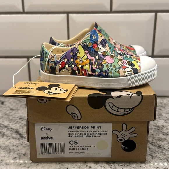 Native Shoes | Shoes | Native X Disney Shoes Jefferson Print Kids C5 ...